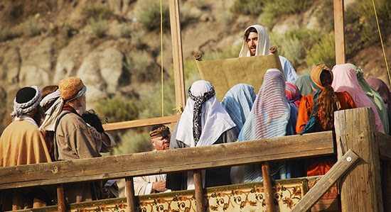 Discover Yeshua as the Shamash, Servant of the World | Messianic Bible